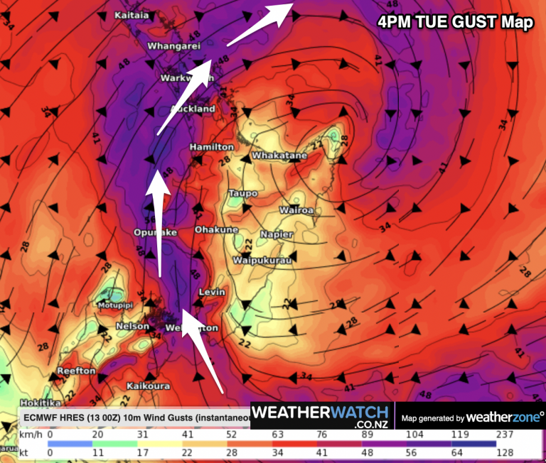 Latest: Tracking Cyclone Gabrielle’s centre + Rain in the south (+21 ...